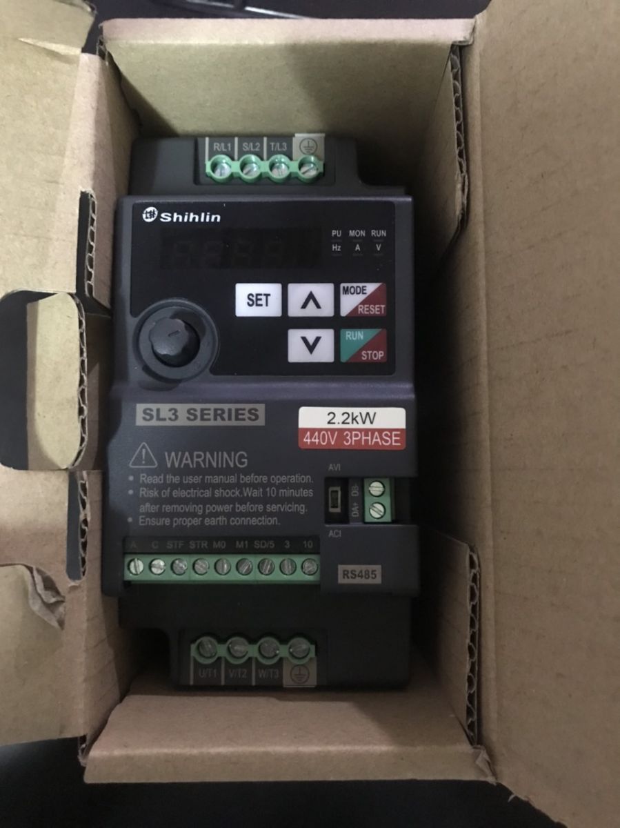 SL3-043-2.2K biến tần Shihlin công suất 2.2KW 380VAC